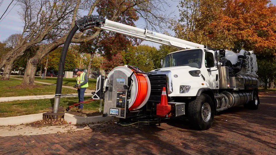 2100i Combination Sewer Cleaner | Vactor Sewer Equipment